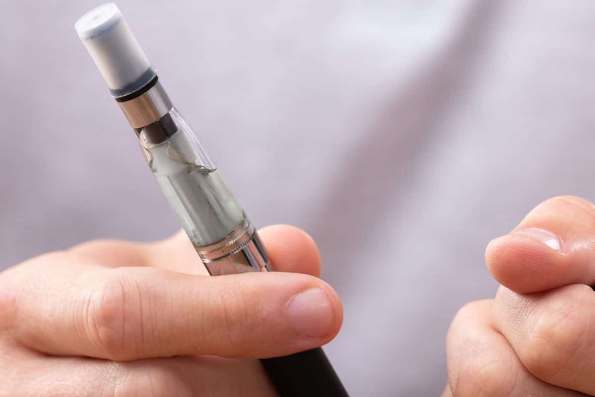 How to Use a Push Button Vape Pen: A Step-by-Step Guide – Vapes Super Store